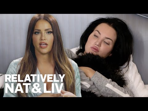 Natalie Halcro Gets Sick Before a Major Photoshoot | Relatively Nat & Liv (E4) | E! Rewind
