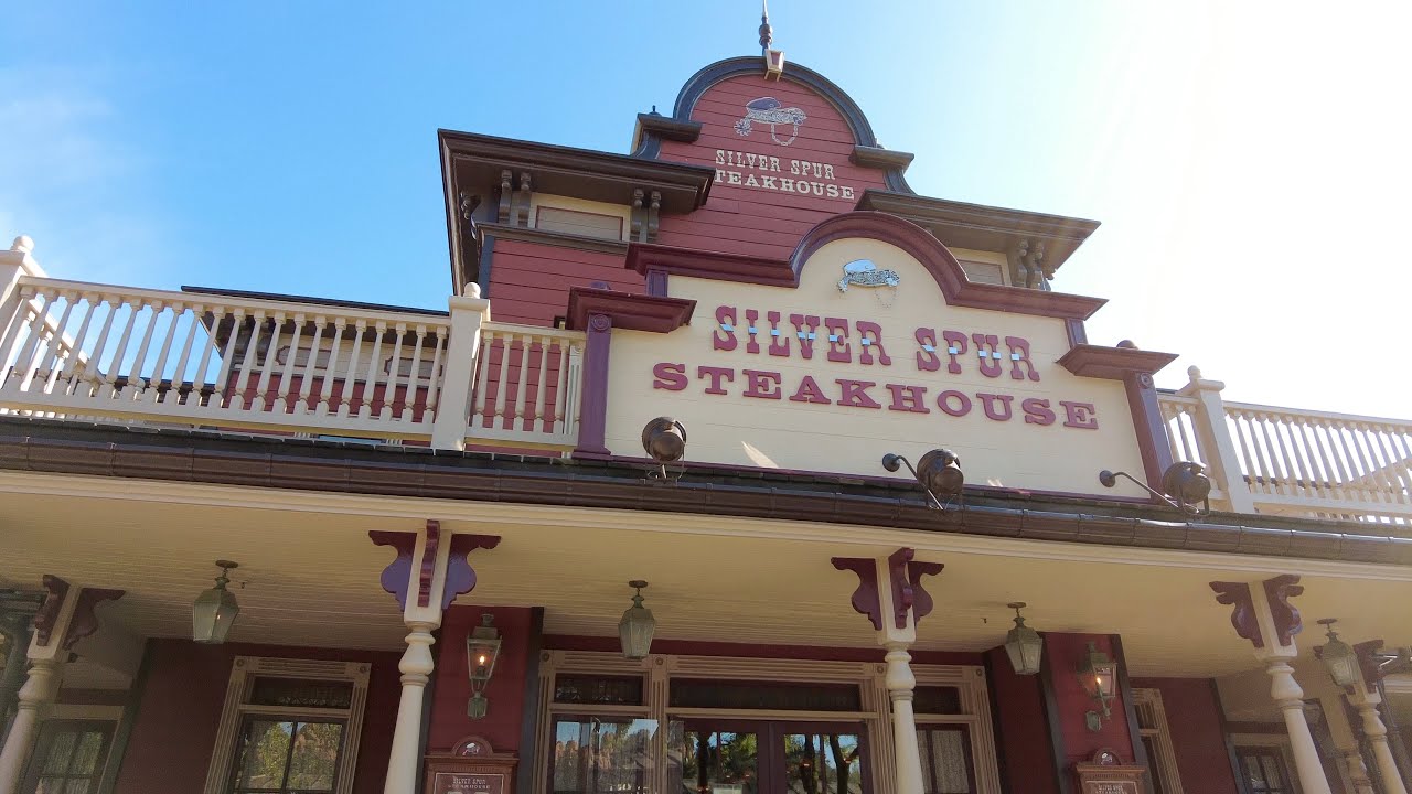 Disneyland Paris Silver Spur Steak House Food Review 2021 - YouTube
