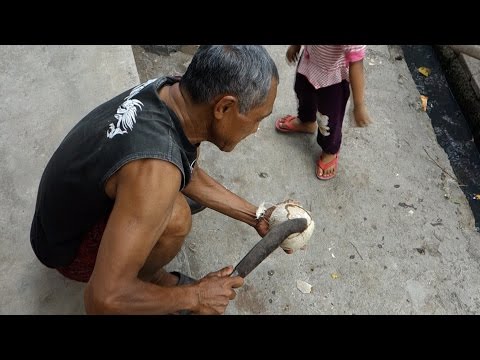 How to open / crack a young & mature coconut, 3 Asian ways + 4 traditional coconut graters scrappers