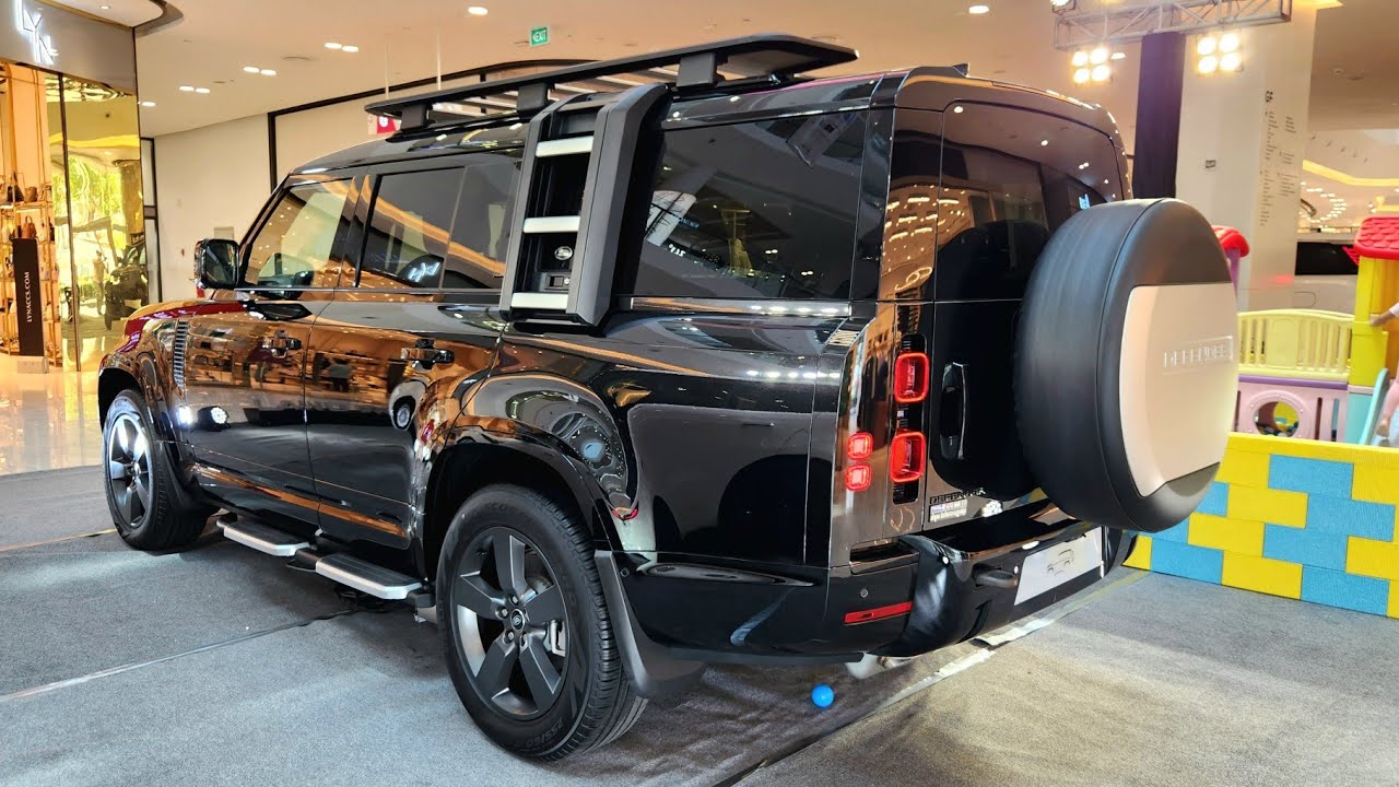 New Land Rover Defender 130 X Dynamic SE - 3.0L 8 seater - Best SUV ...