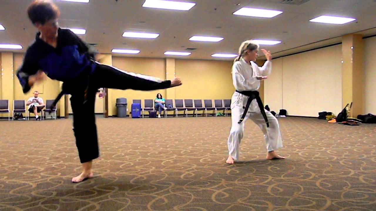 Hwa Rang: HIgh Brown Belt form - YouTube