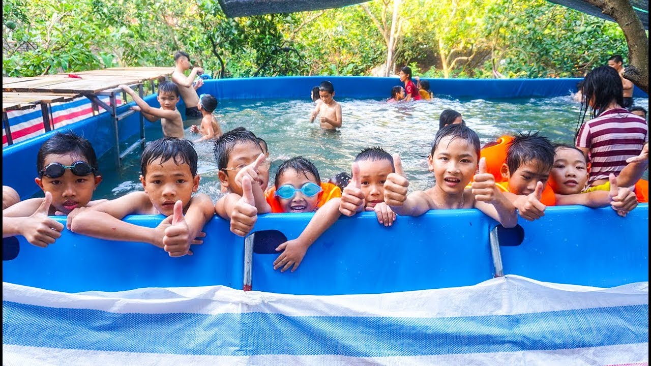 Kids Go To School Physical education with Swimming in Pool Outdoor ...