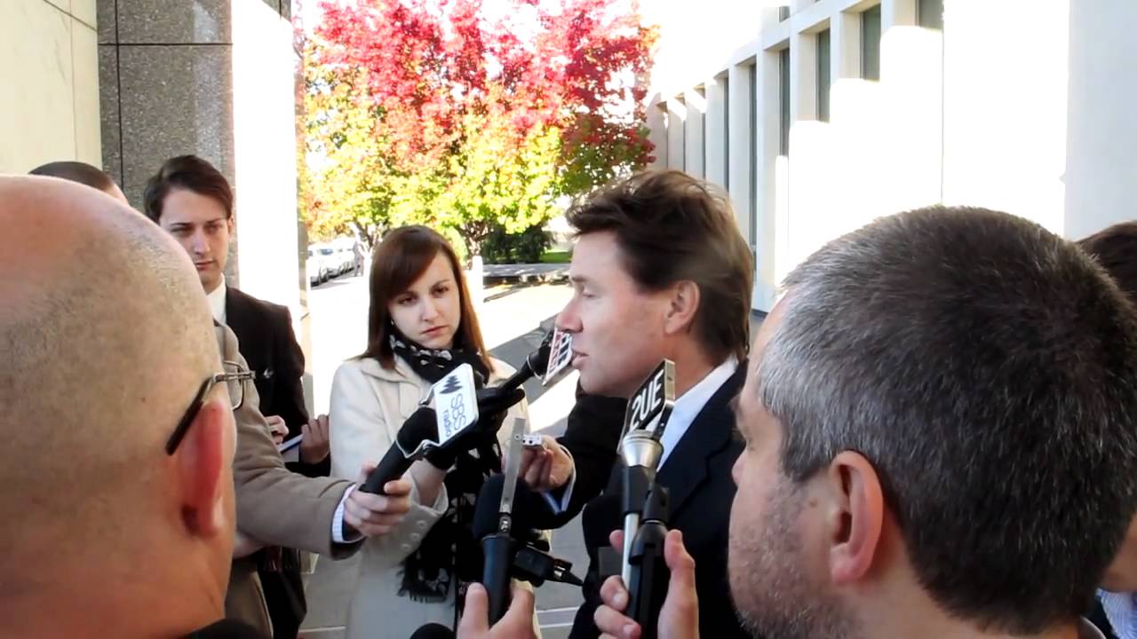 Laming to Press Gallery - YouTube