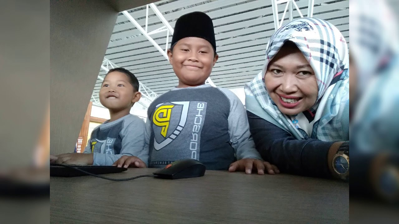 Kebersamaan Adik Kakak Youtube