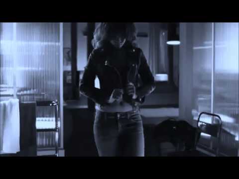 Rihanna feat David Guetta - Right Now [Music Video] HD
