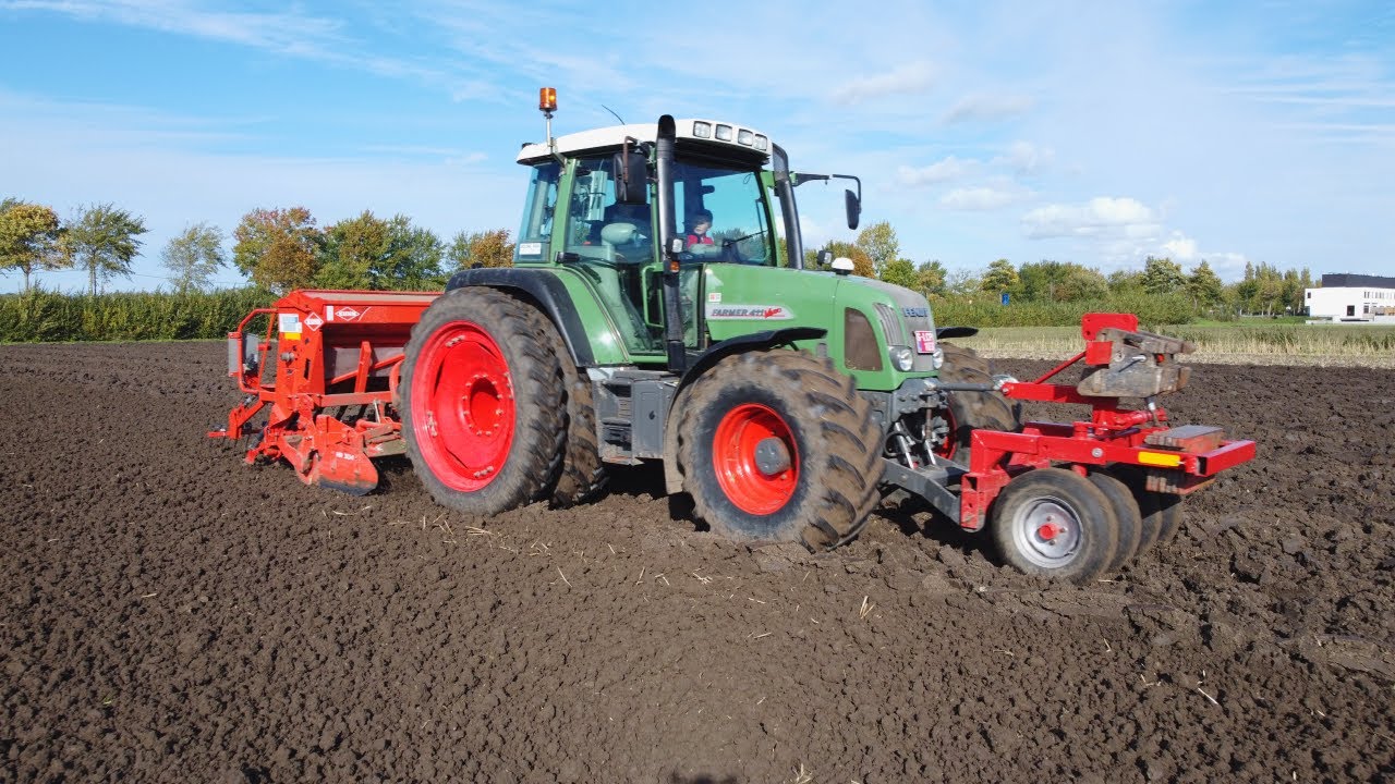 Plowing and drilling winter wheat - Fendt favorit 515C - Fendt farmer ...