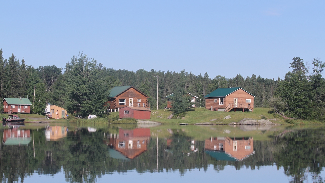 TRAPPERS POINT CAMP RESORT Live Stream - YouTube