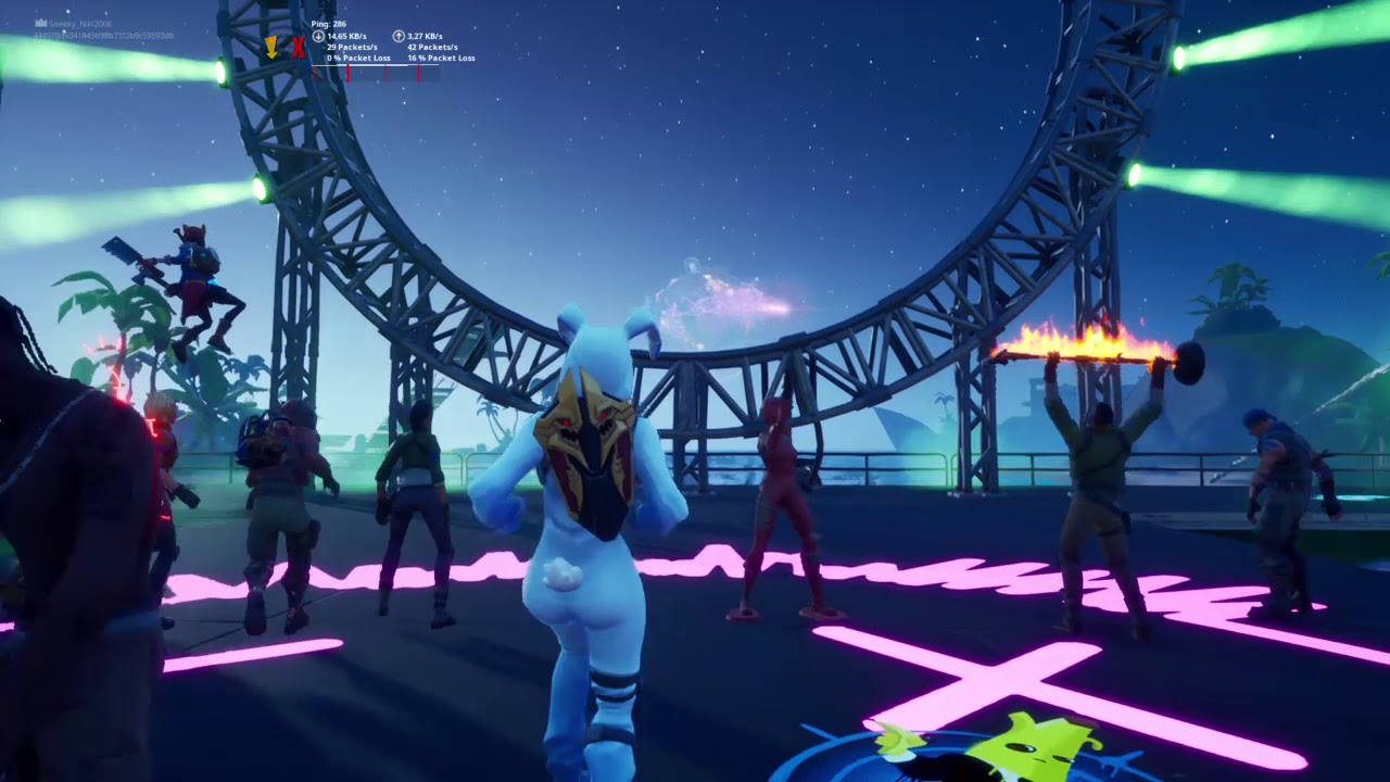 Travis Scott live Event - YouTube