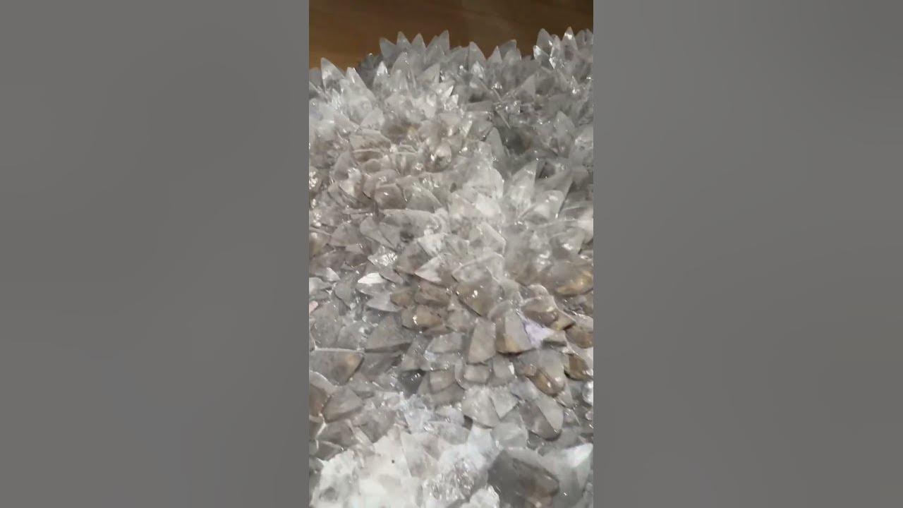 what-kind-of-rock-is-this-rocks-coolrocks-rocktober-geology