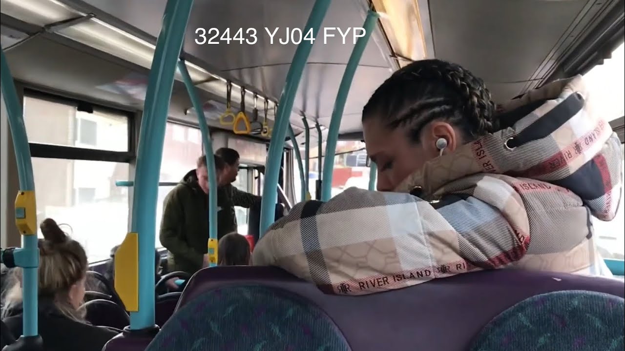 First Leeds Volvo B7TL Wright eclipse Gemini (32443 YJ04 FYP) Really ...