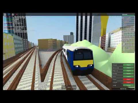 A PURPLE CLASS 321 DUSTBIN TRAIN! (mind the gap roblox new bus part 5 ...