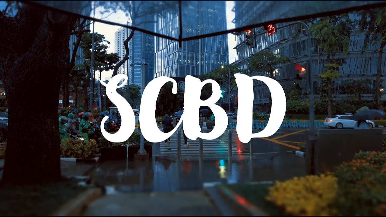 4K | Walking in the rain in SCBD at dusk - YouTube