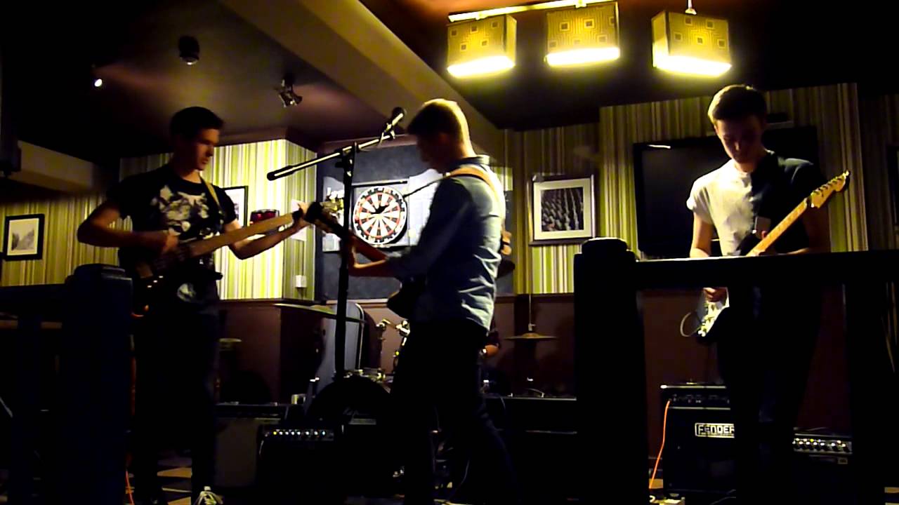 Friday Night Club at the New Inn Basingstoke - YouTube