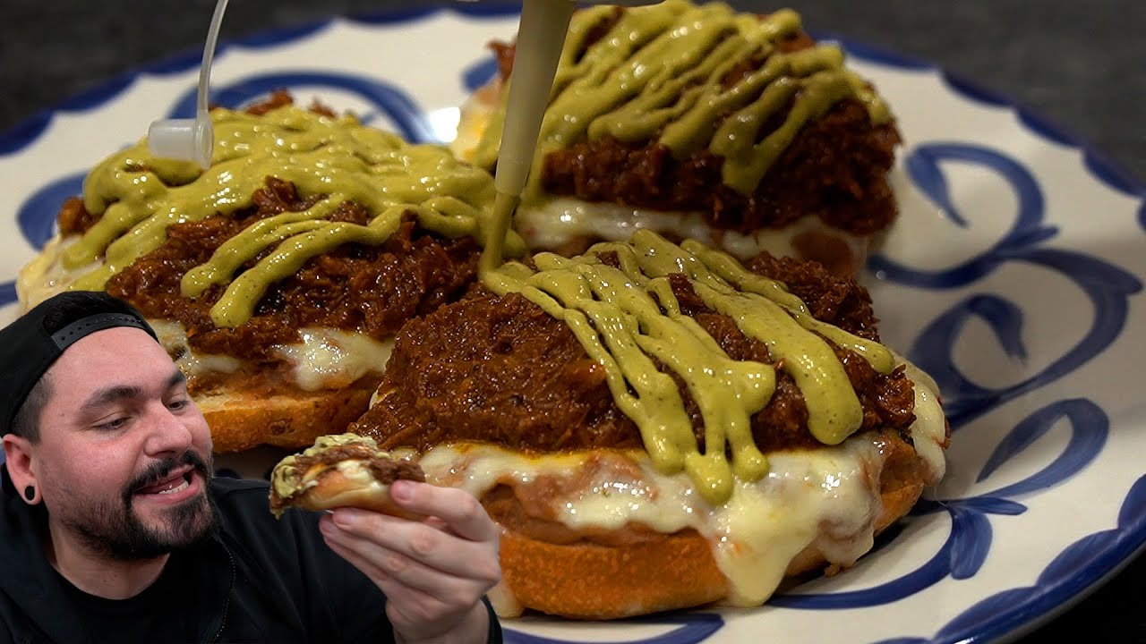 Cachete de Res en chile Guajillo | La Capital - YouTube