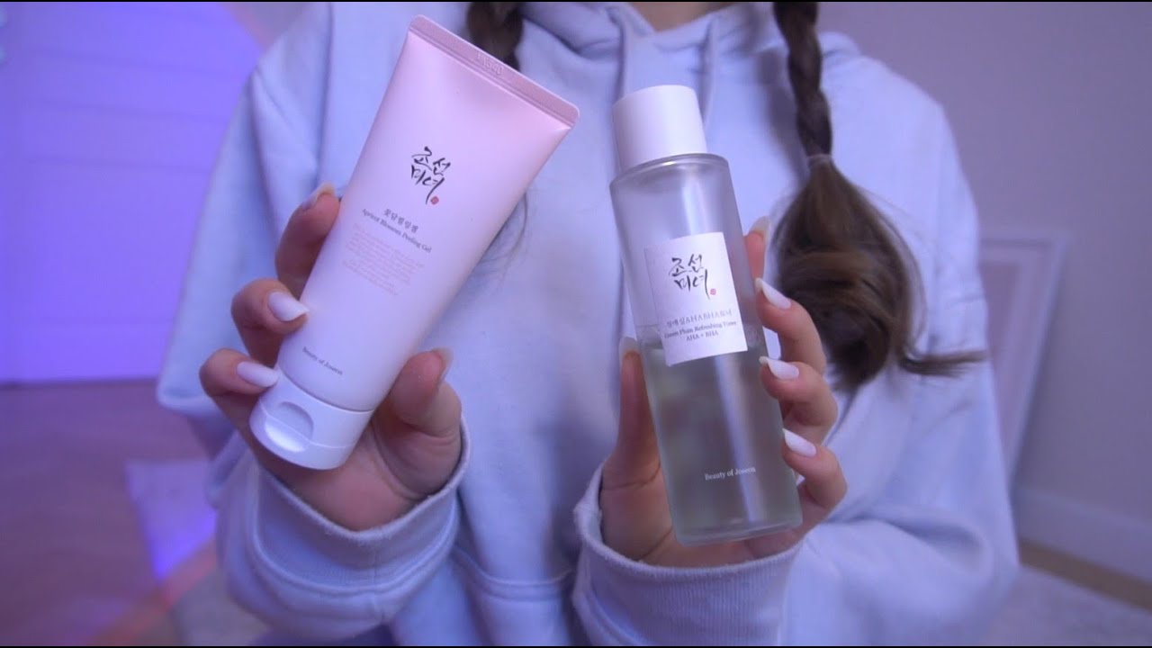 1 Min ASMR Skincare Routine 🦋 - YouTube