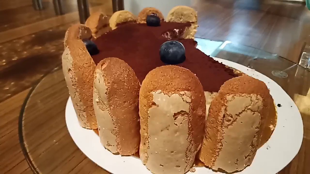 CORNICHE DINNER BUFFET AT DIAMOND HOTEL MANILA - YouTube