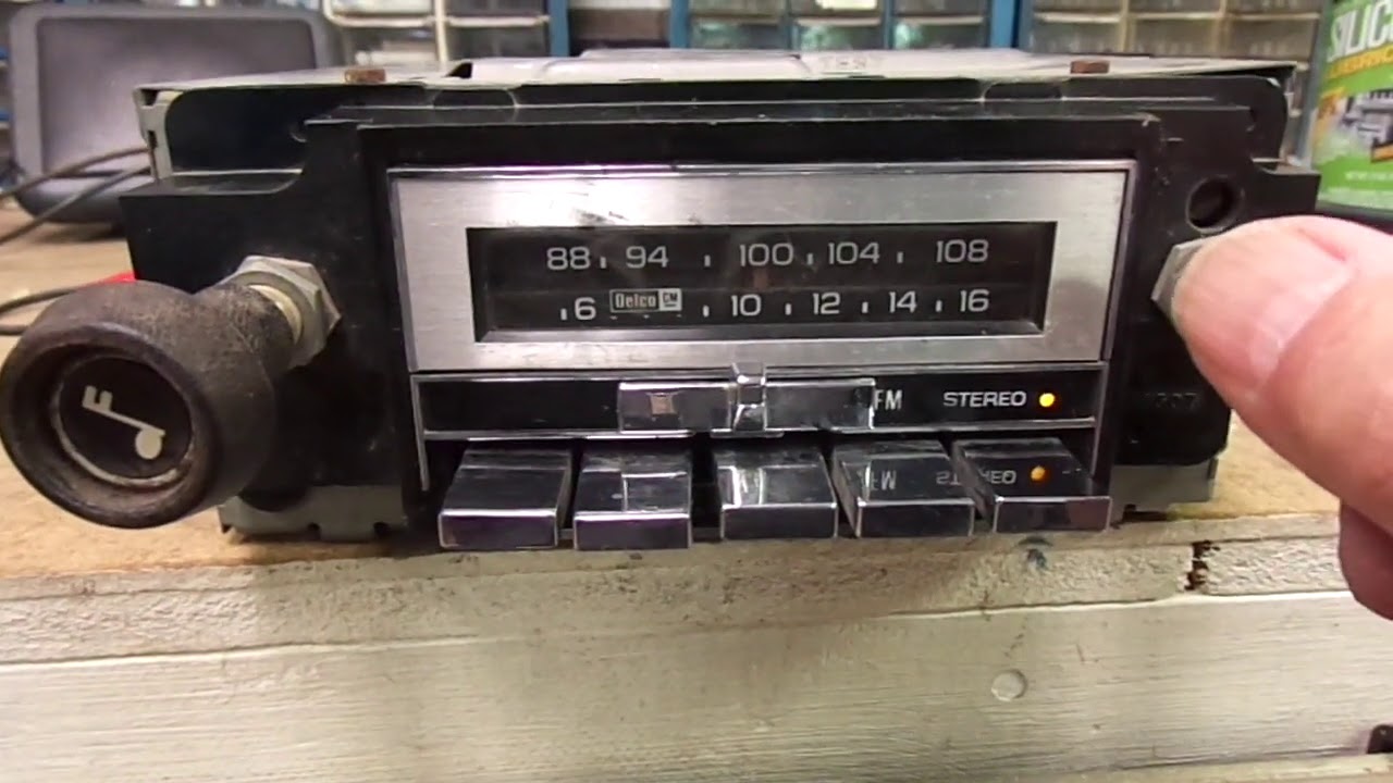 1975-1977 GM Delco AM/FM Stereo Radio Push Button - YouTube