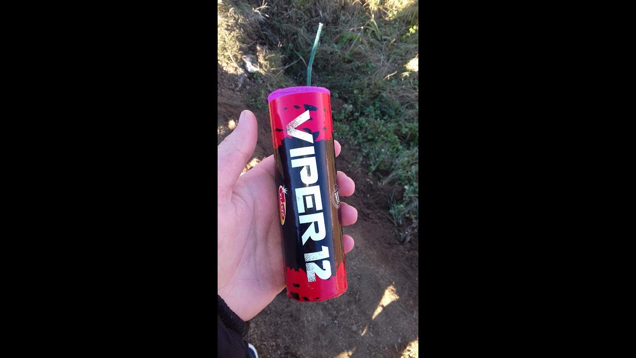 Viper 12(exstremna petarda) 4.razred - YouTube