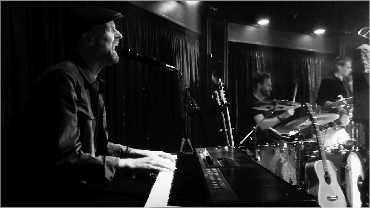 Jon Allen - How It Feels - YouTube