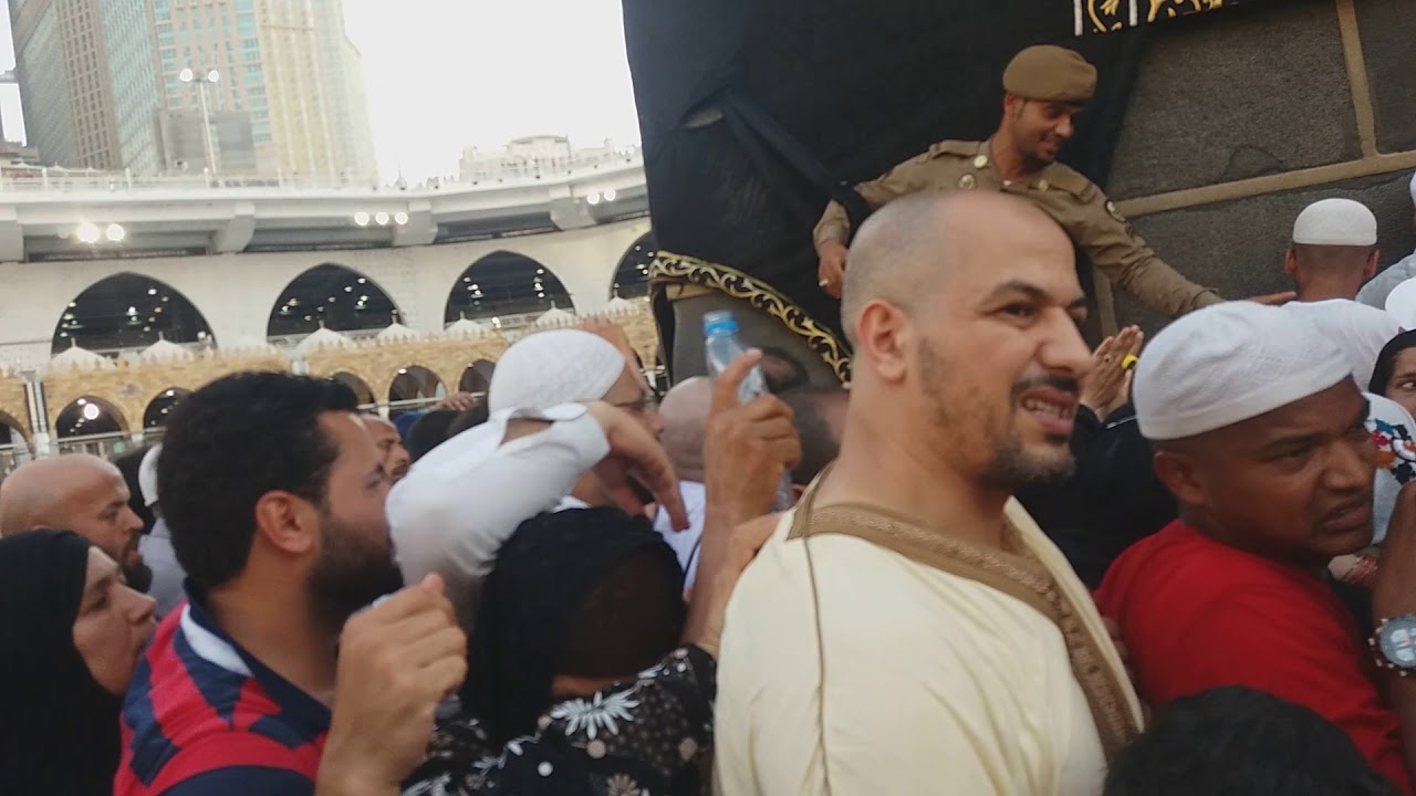 Cara menuju Multajam dan hajar aswad dengan mudah.. InsyaAlloh - YouTube