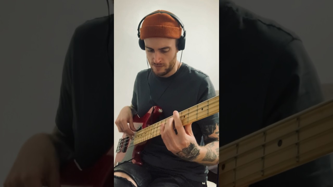 Stevie Wonder - Sir Duke Bass Practice - YouTube
