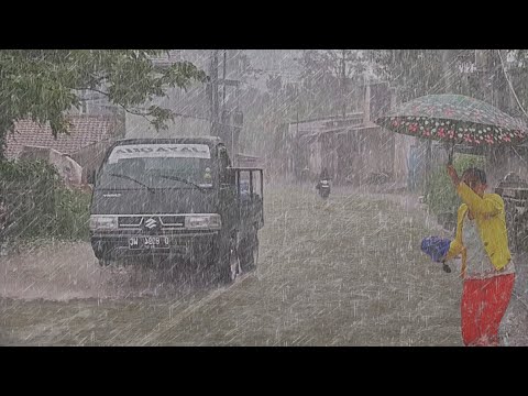 ÇOK ŞİDDETLİ YAĞMUR! ASYA'DA KÖY HAYATINI VURAN EN ŞİDDETLİ KASIRGA 🥶🥶