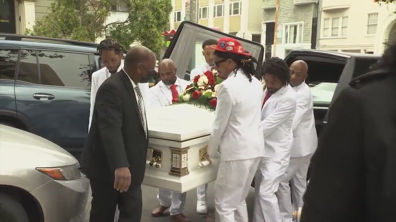 Tensions boil as Banko Brown funeral begins - YouTube