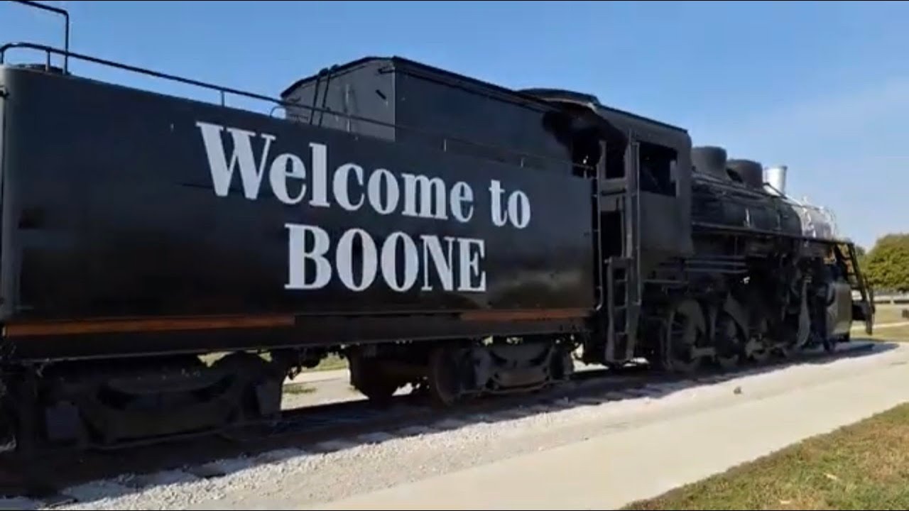 Boone Iowa Scenic Valley Railroad Train Heritage Locomotive Rail Tours ...