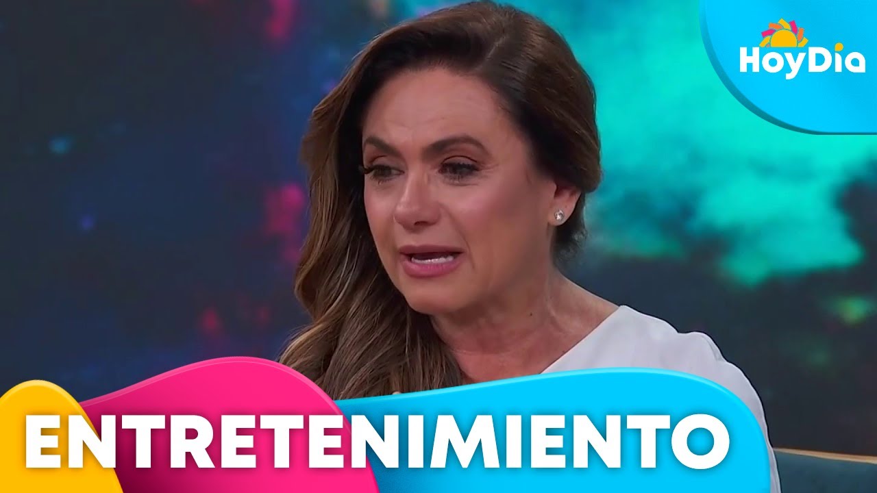Penélope Menchaca se conmueve hasta las lágrimas al recordar a su padre ...