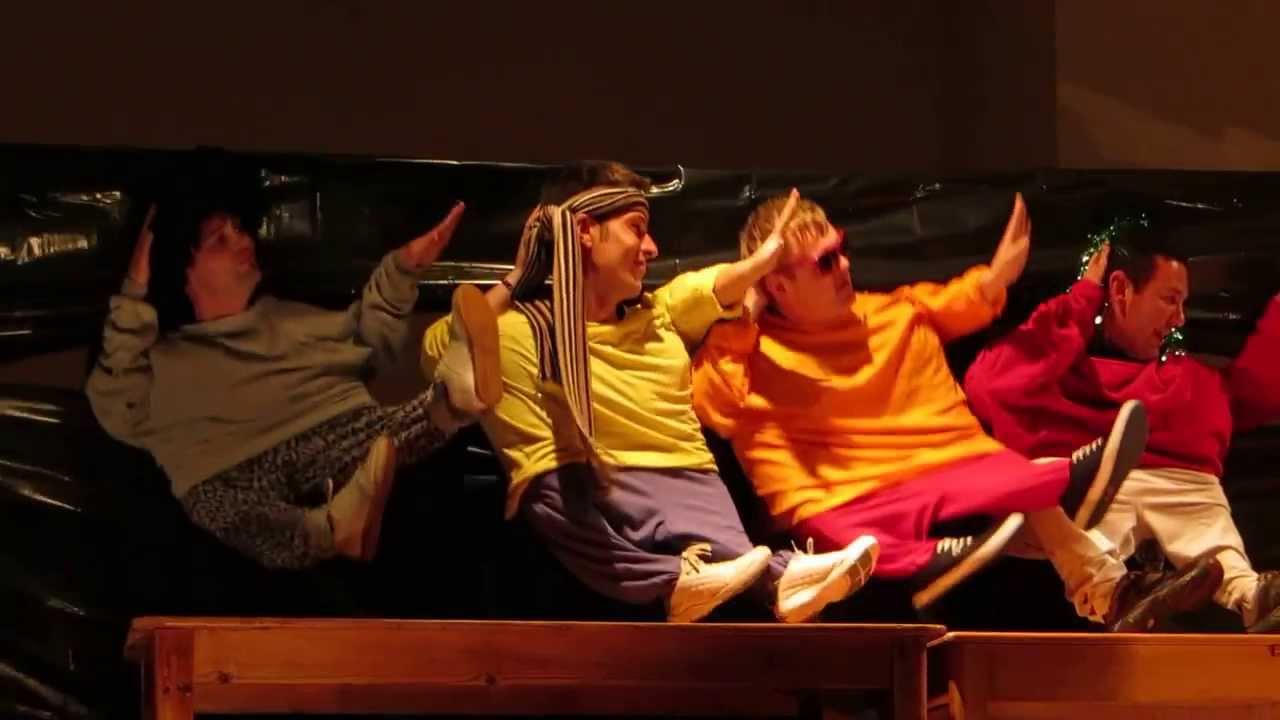 Funny Dwarf Dance - YouTube