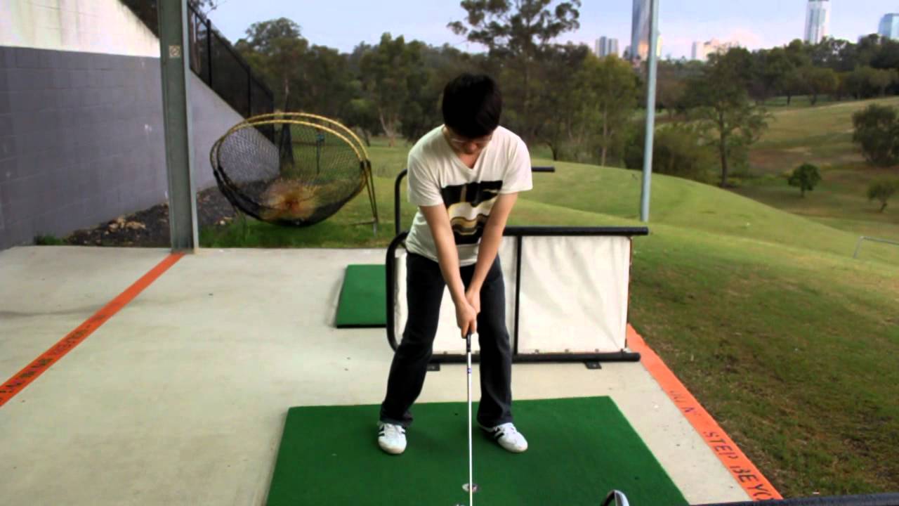 200m+ low tracking shot GOLF SWING IRON MVI 8653 FL - 골프스윙 아이언 프로 HD ...