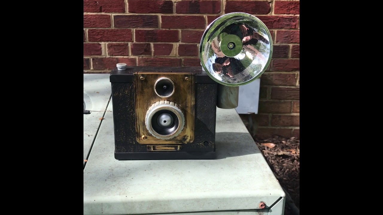 Halloween Prop Haunted Camera 📷 - YouTube