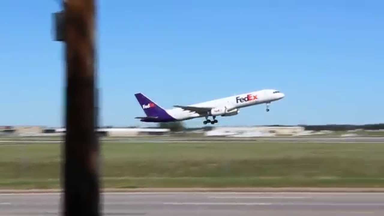 Fedex 757 Takeoff Memphis International Airport - YouTube