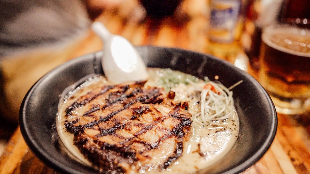 TASTING THE SECRET RAMEN IN MANILA - IS THIS THE BEST? FILIPINO FOOD ...