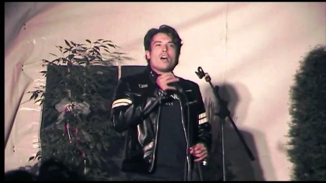 Grazie perché - Simone De Rose e Danilo Ottolina al Cantarock 2010 - 2 ...