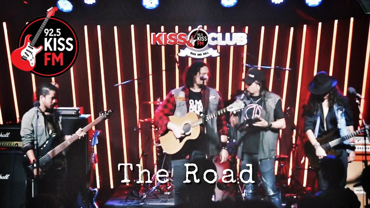 Spine Shiver - The Road - (Live from Kiss Club / RedStar Studios / KISS ...