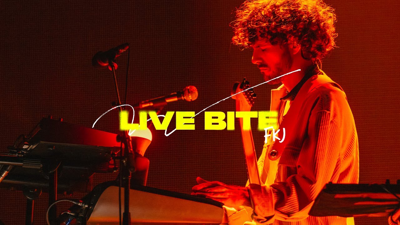 FKJ - Way Out+Risk+Lying Together (Live in Seoul 2023) | LIVE BITE ...