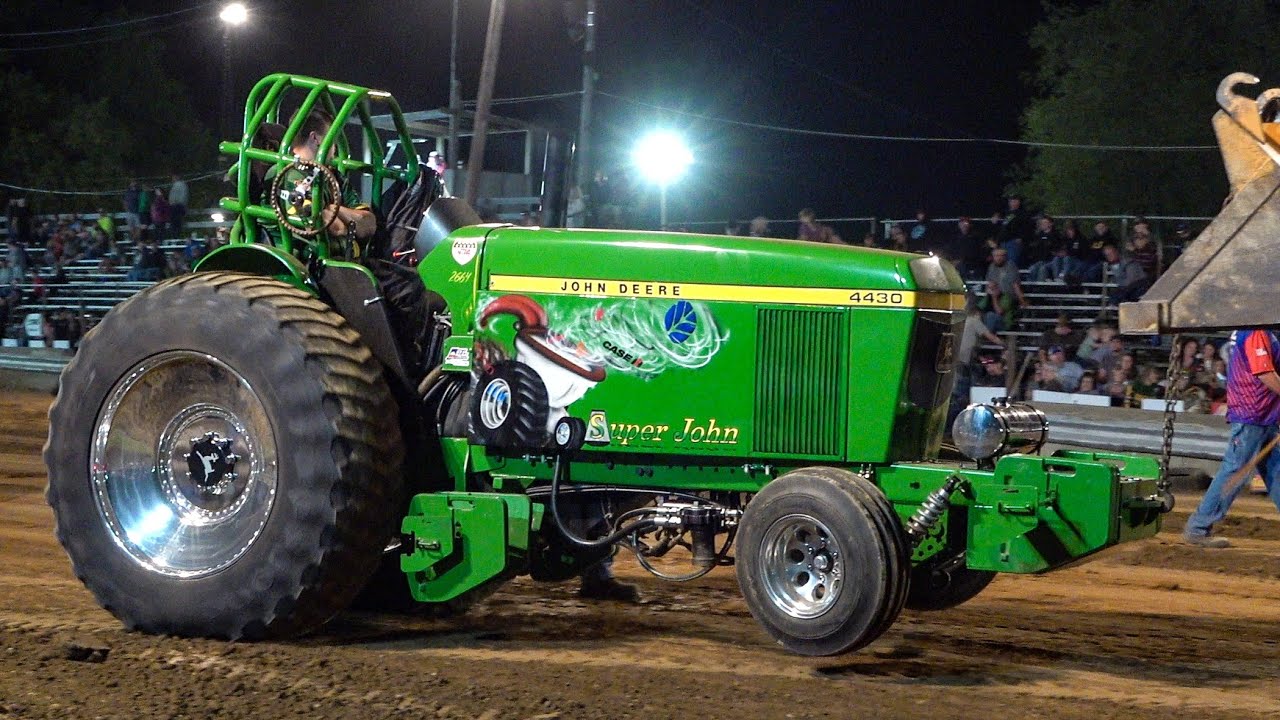 Idaville, IN Tractor Pulling: Hot Farm Tractors Pulling August 2024 ...