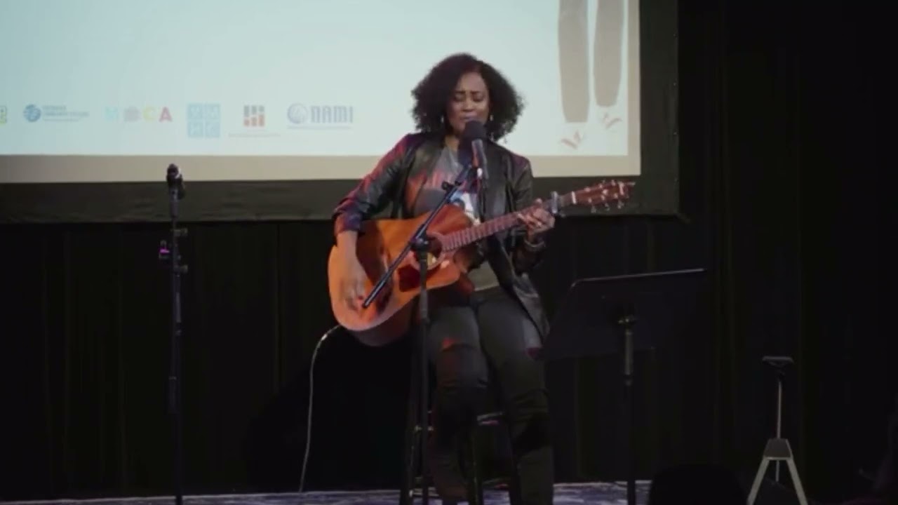 Roberta Lea Performs “Too Much Of A Woman” (Original) Live at Zeiders ...