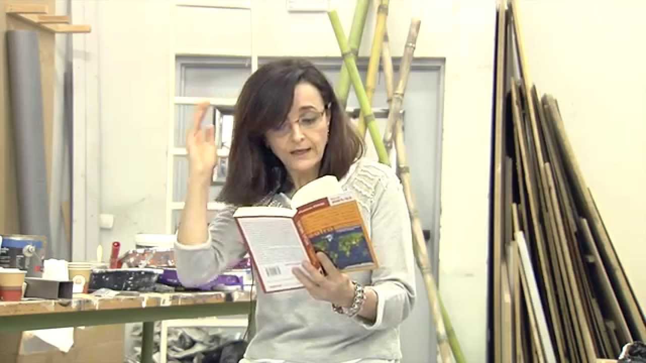 ANA FERNÁNDEZ VALBUENA (DRAMATURGIA) - YouTube