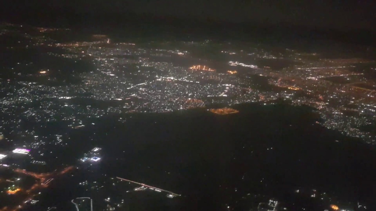 Landing at Jeddah in Night, Beautiful Aerial View - YouTube