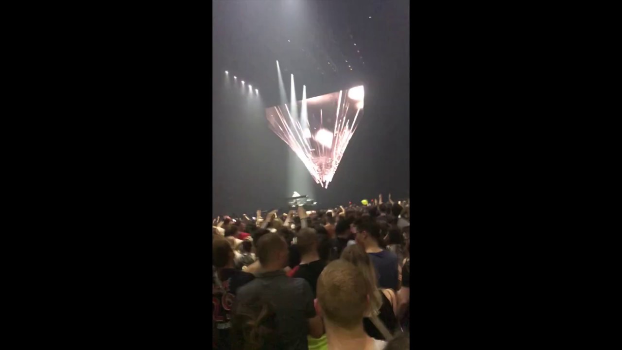 DJ Snake - Paris la Défense Arena 2020 - YouTube