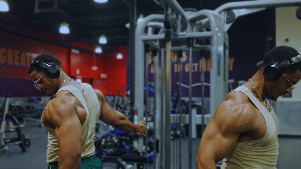 Hitting All 3 Delts On Shoulder Day | Mic'd Up Workout | Volume 052 ...