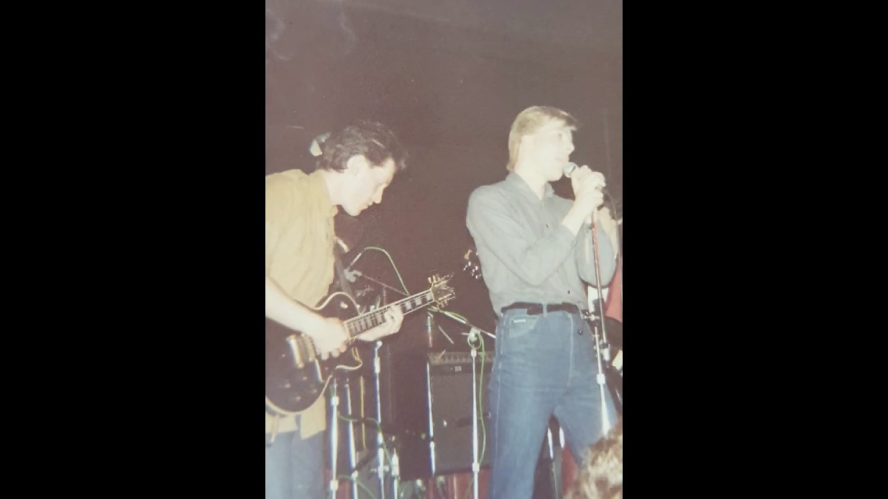 Modern Man (Glasgow band) in concert "SONG FROM A CAGE" - YouTube