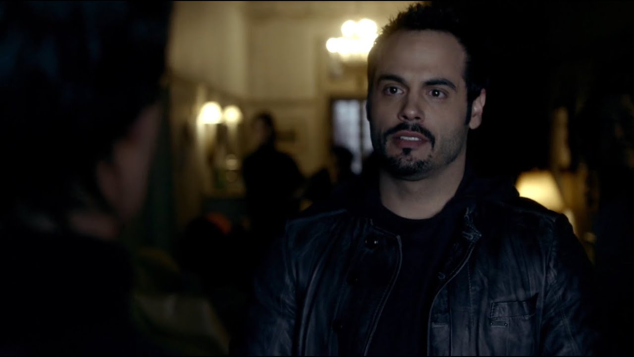 Stefan es Torturado por Frederick y los Vampiros | The Vampire Diaries ...