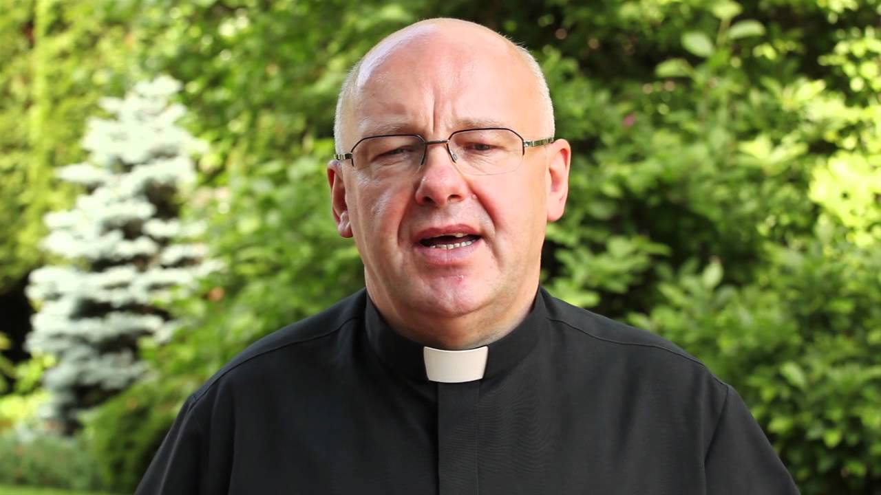 Ks. Andrzej Ścieszko o jubileuszu parafii - YouTube Ks. Andrzej Ścieszko o jubileuszu parafii - YouTube
