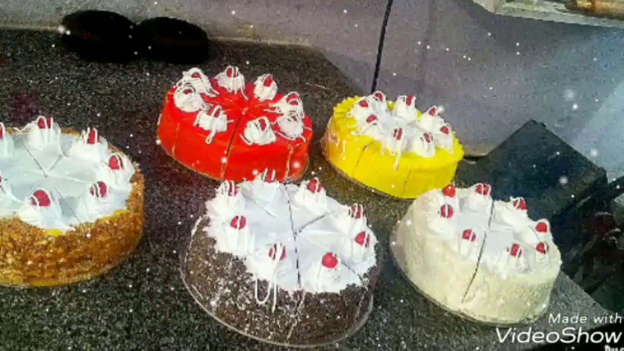 Cake making for Nagesh Kumar - YouTube