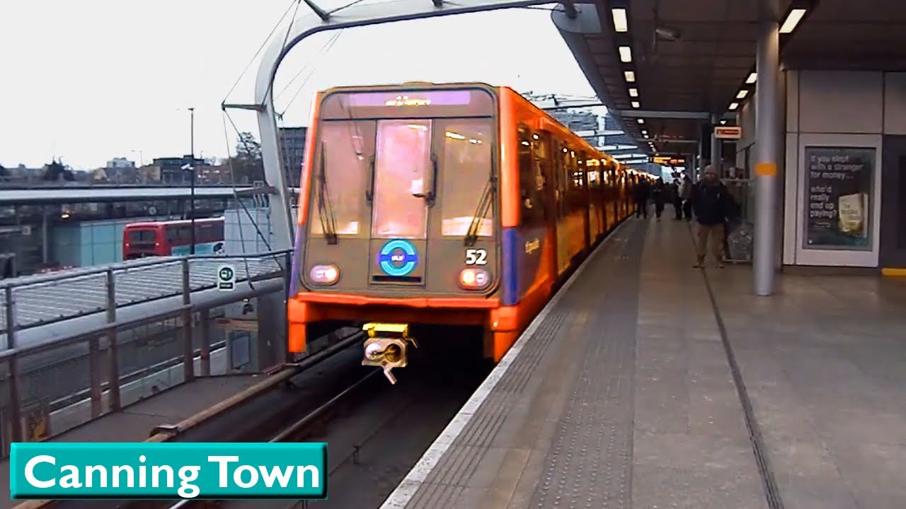 Canning Town : London DLR ( B2K - B90 - B92 Stock ) - YouTube