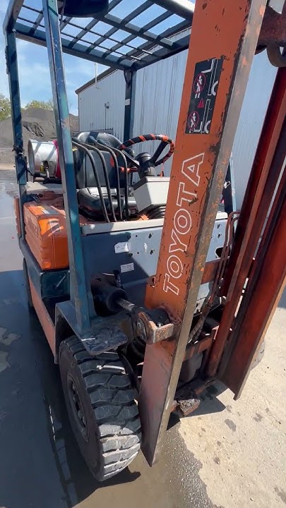 GovDeals: TOYOTA 42-5FG15 Fork Lift - YouTube