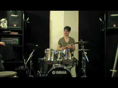 Joe Clegg (Ellie Goulding Drummer) performs 'The Writer' - YouTube